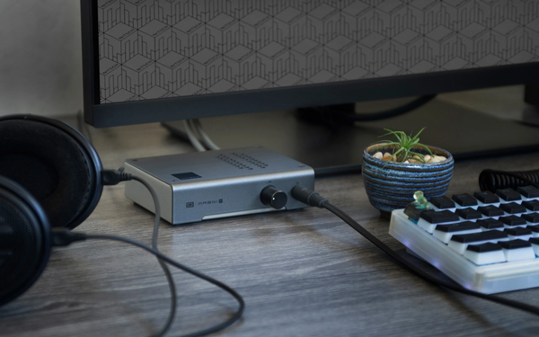 Coming Soon: The NITSCH x Schiit Magni Piety Headphone Amp – Apos